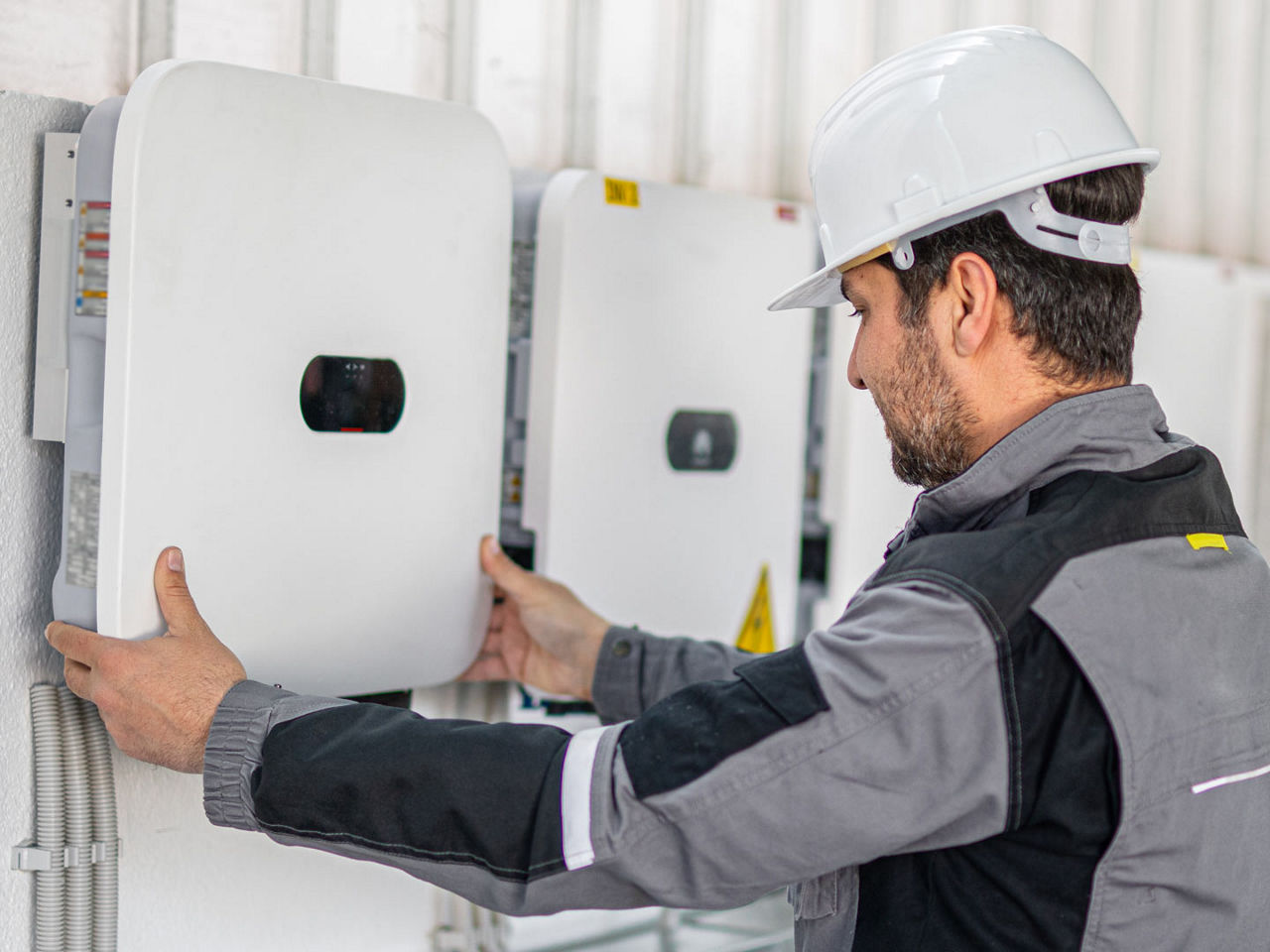 BESS Inverter Connectors | Molex